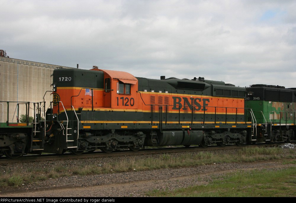 BNSF 1720